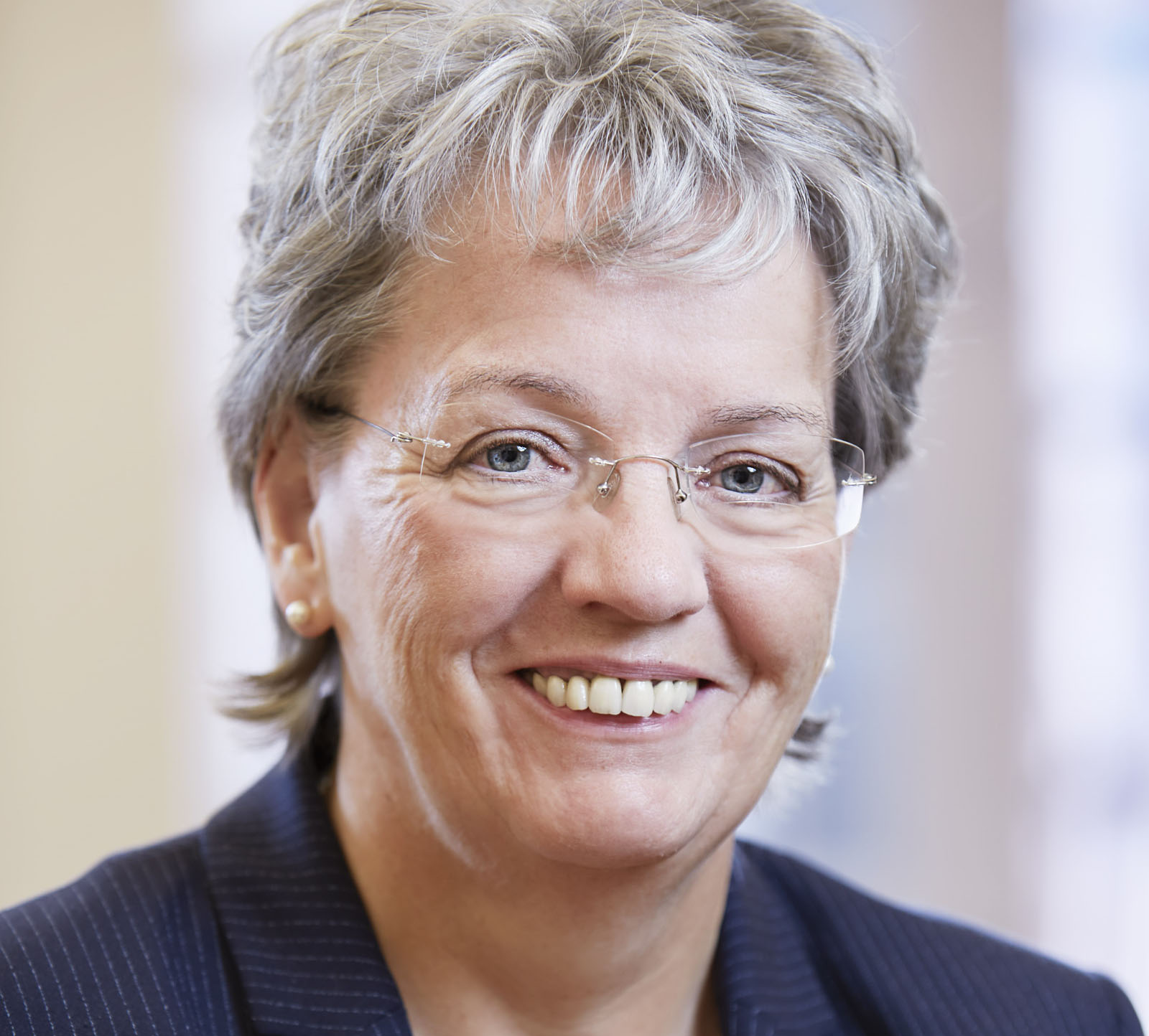 Dr. Marianne Ravenstein – LehrehochN