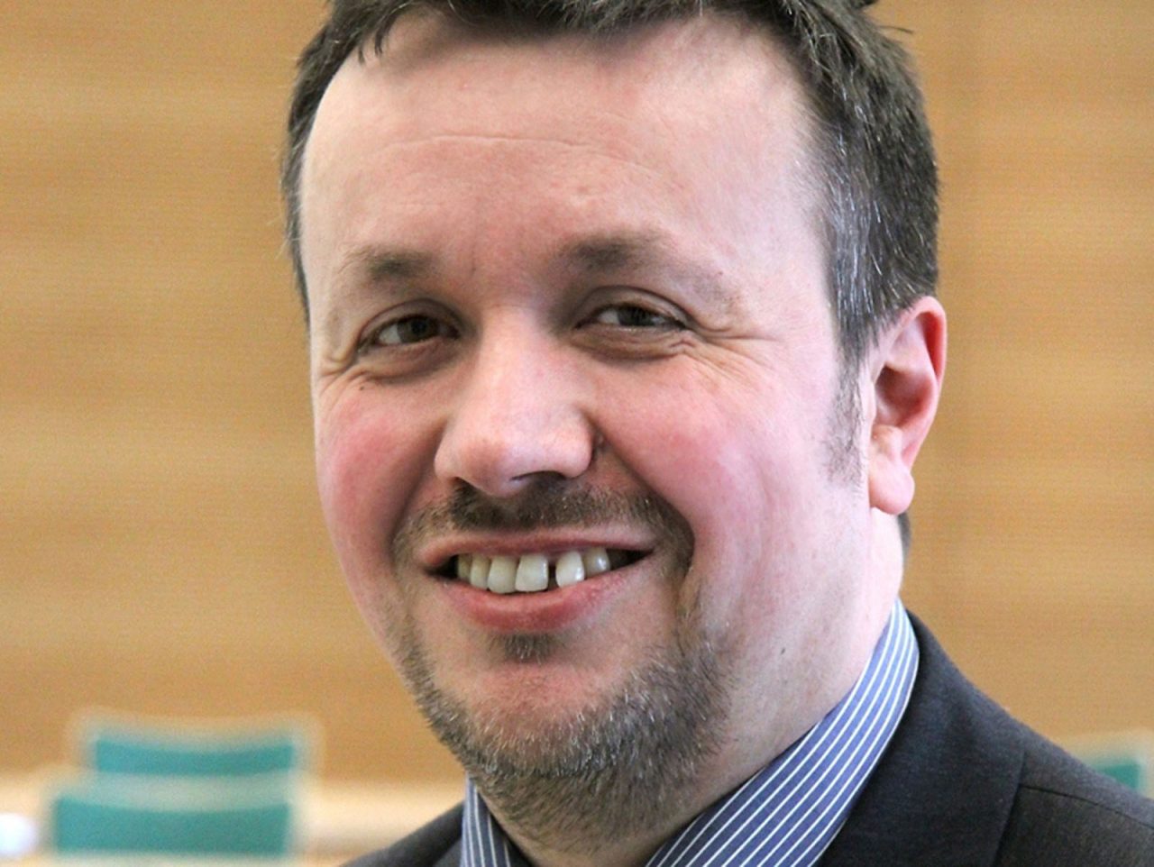 Prof. Dr. Peter Riegler – LehrehochN