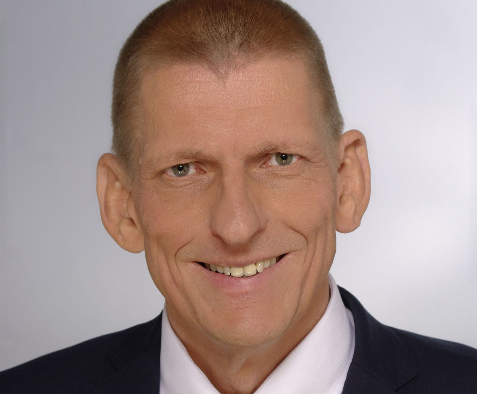 Prof. Dipl.-Phys. Hans-Peter Voss – LehrehochN